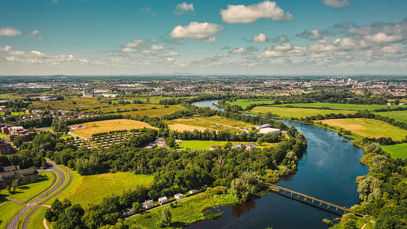 English courses in Limerick | ESL