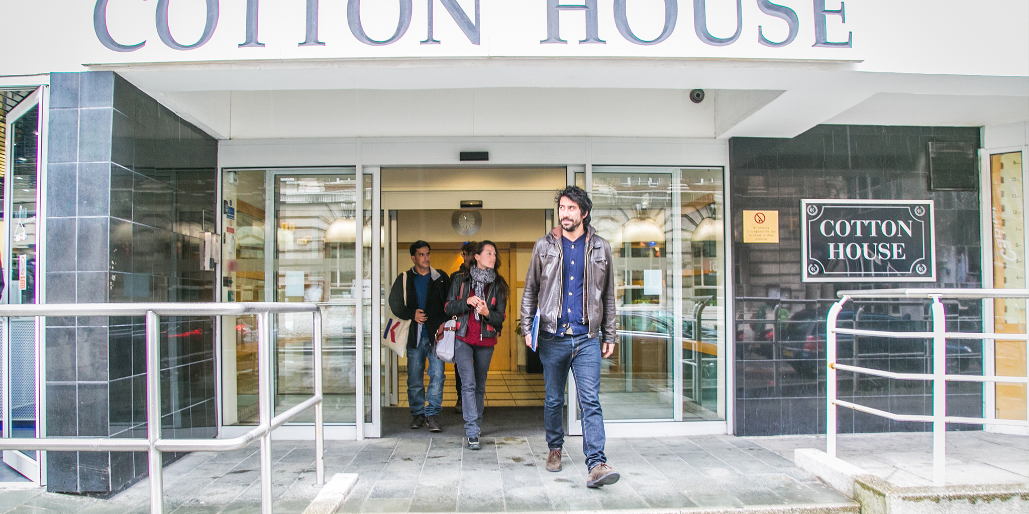 English School in Liverpool - Kaplan International | ESL