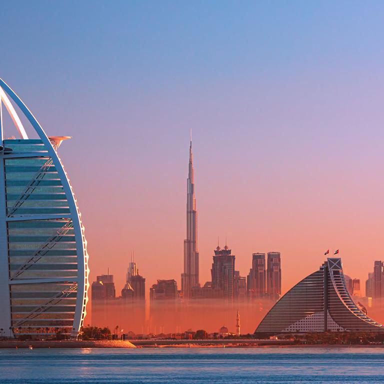 Learn English in United Arab Emirates | ESL