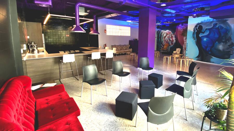 Learn Spanish in Valencia - Language School Taronja | ESL